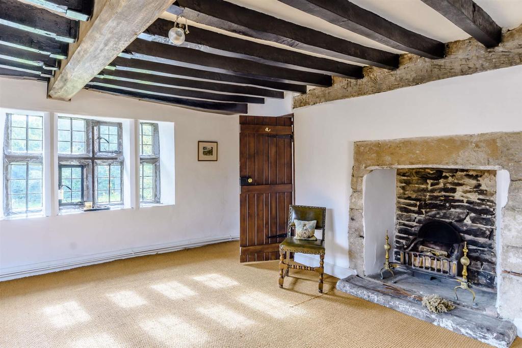 Hammersmith, Ripley, Derbyshire 5 bed detached house - £800,000