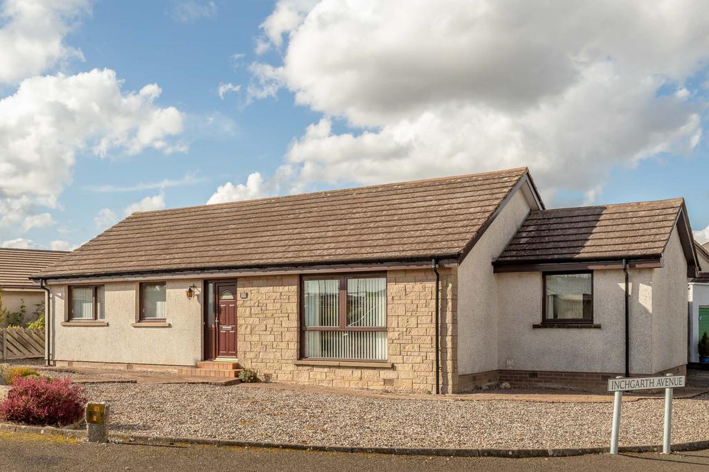 Inchgarth Street, Forfar, Angus, DD8 3 bed bungalow - £200,000