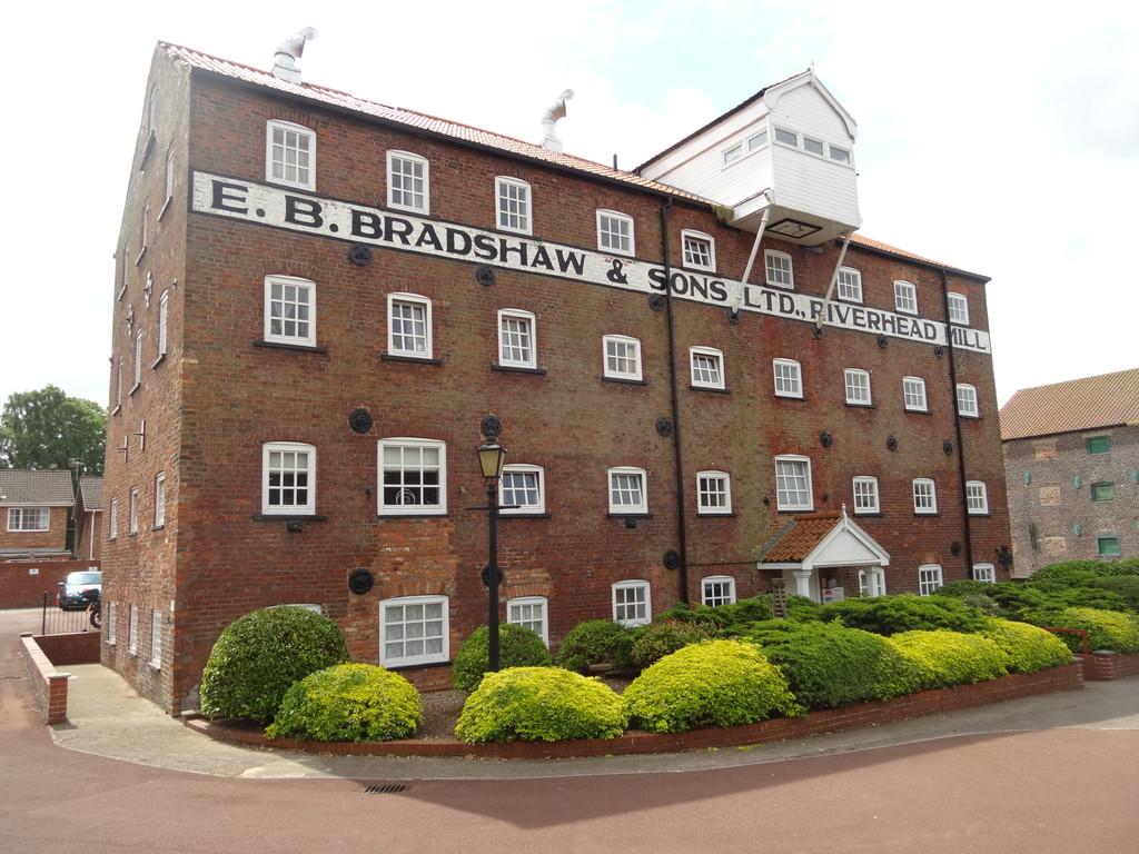 Riverhead Mill, Driffield 1 bed ground floor flat - £330 pcm (£76 pw)