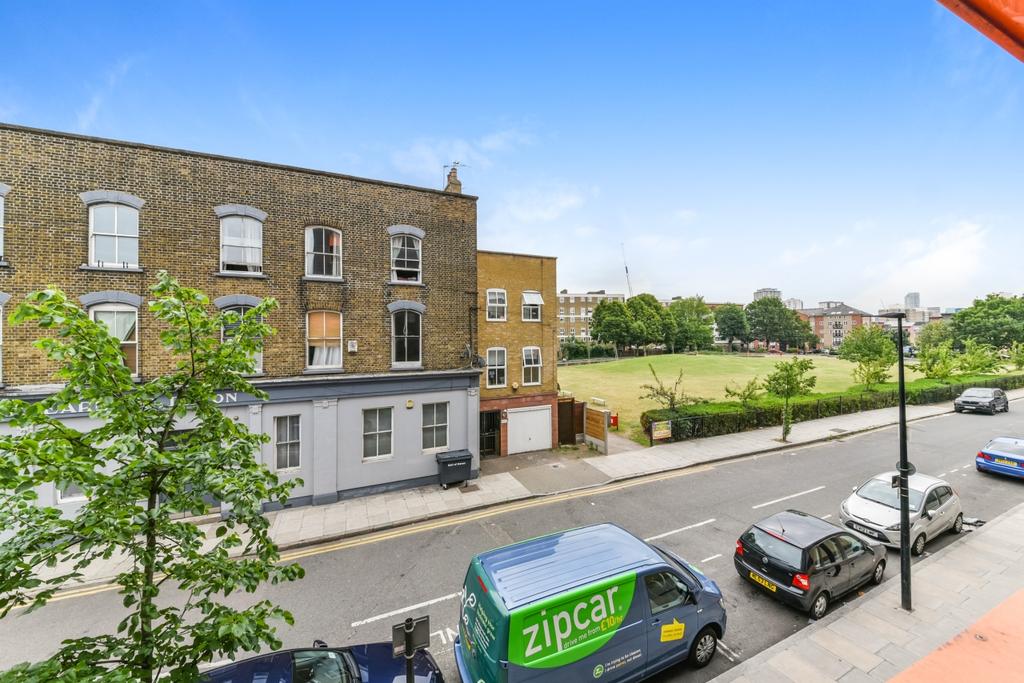 Park View Court, Devons Road, Bow E3 3 bed apartment - £1,733 pcm (£400 pw)