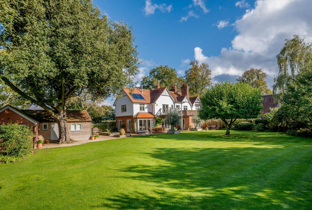 Upper Culham Lane, Upper Culham... 4 bed semi-detached house - £1,450,000