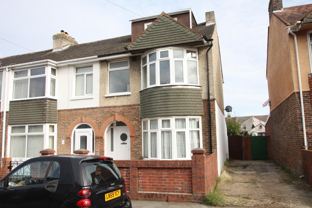 Welch Road, Elson, Gosport PO12 3 bed end of terrace house - £245,000