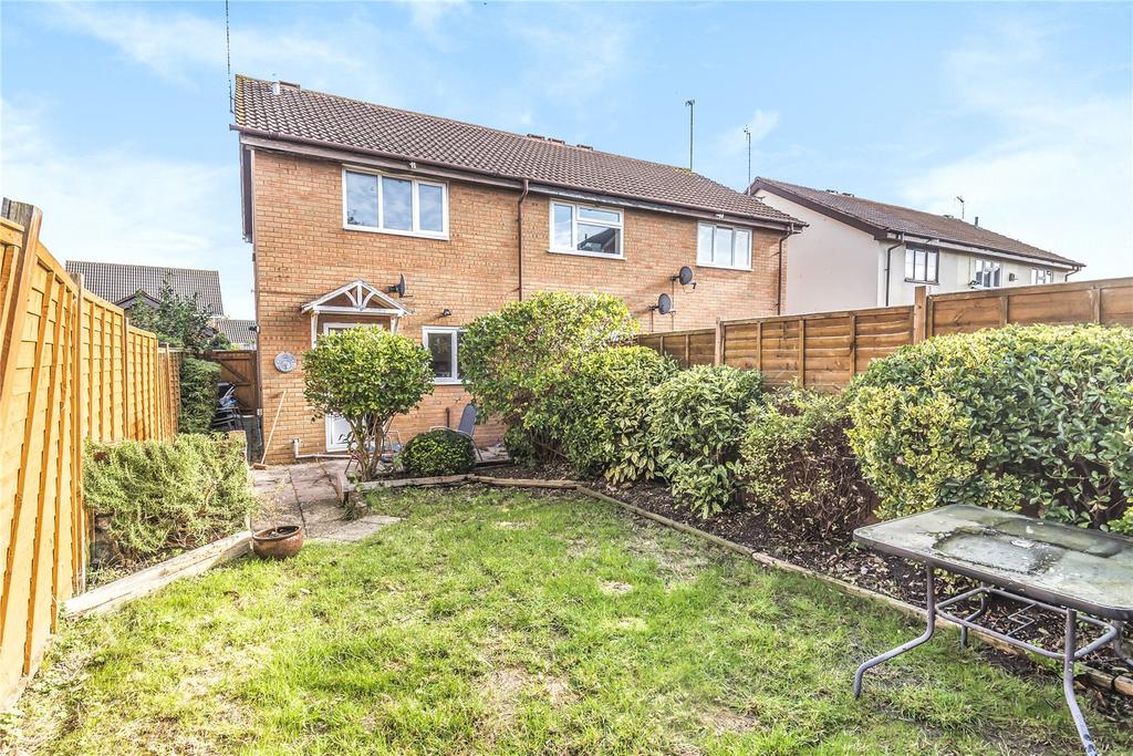 Springbank, Cheltenham, GL51 2 bed end of terrace house - £170,000