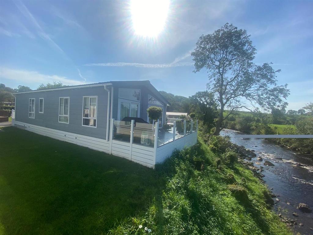 Pemberton Rivendale Lodge, Rivers Edge 2 bed property - £164,995