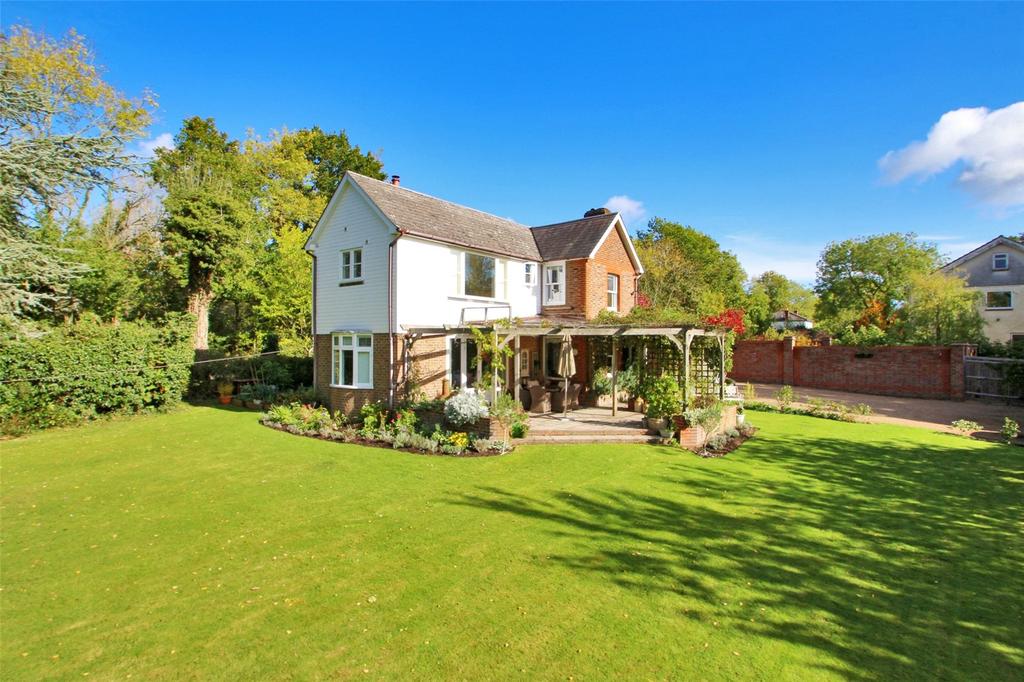 Back Lane, Shipbourne, Tonbridge... 4 bed detached house - £1,250,000