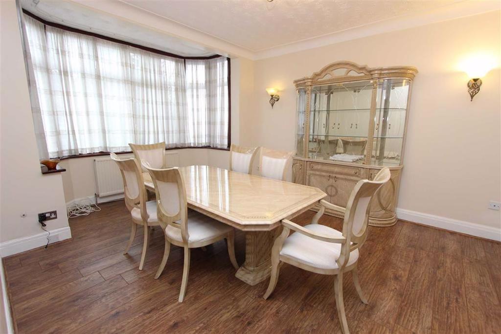 Upney Lane, Barking, Essex, IG11 6 bed semi-detached house - £735,000