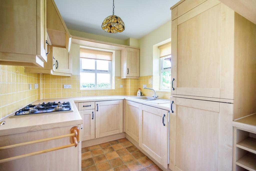 Fishergate Court, Blue Bridge Lane, York 2 bed apartment - £280,000