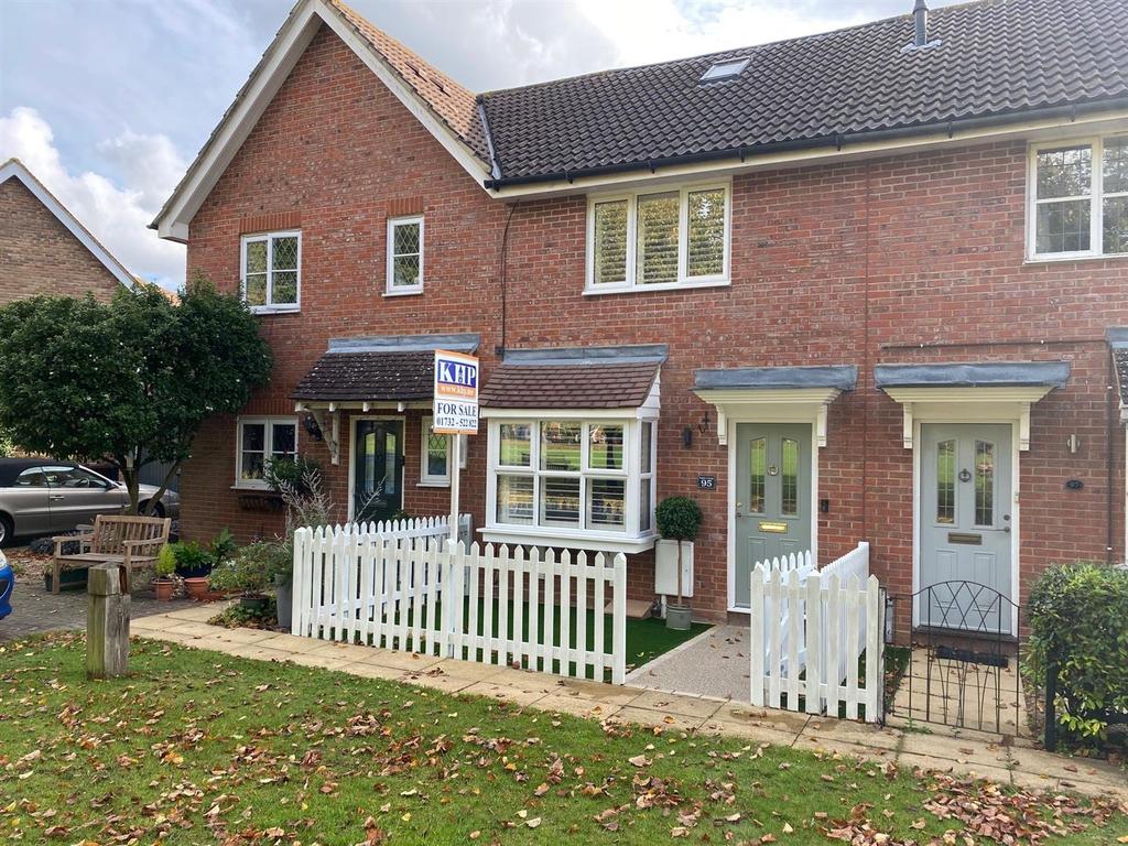 Pippin Way, Kings Hill, ME19 4FQ 3 bed terraced house - £400,000