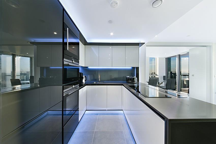 Dollar Bay Point, Dollar Bay Place, Nr Canary Wharf, London, E14 2 bed ...