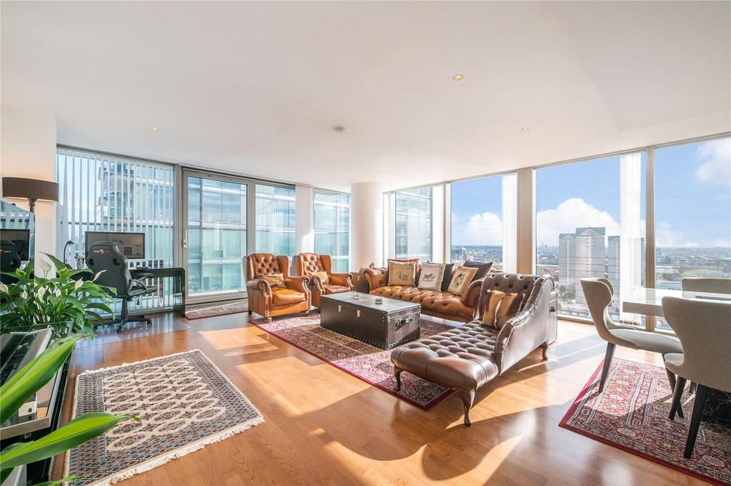 Landmark West Tower, 22 Marsh Wall... 3 bed flat - £1,500,000