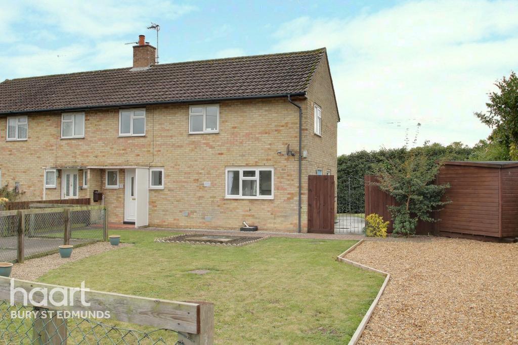 Hallifax Place, Shimpling, Bury St... 3 bed semi-detached house - £290,000