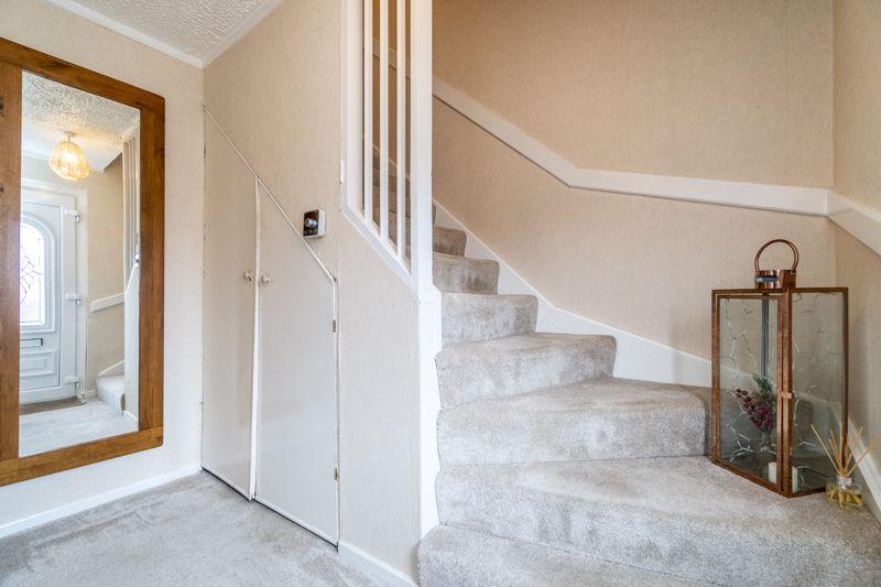 24 Thornyflat Drive, Ayr, KA8 0NT 2 bed semi-detached villa for sale ...