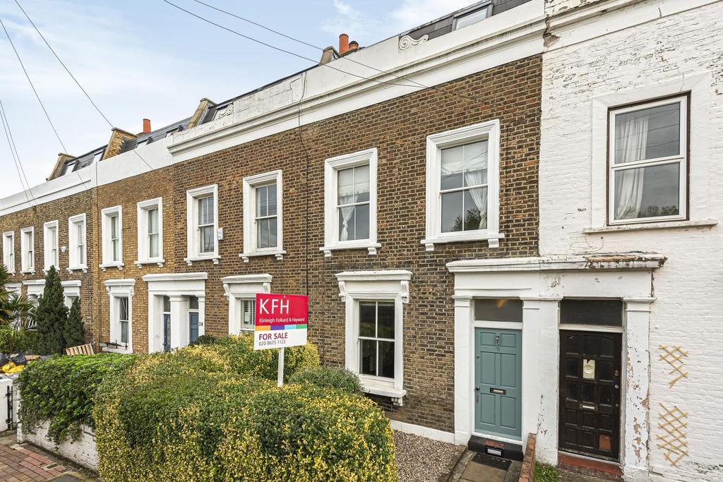 Chestnut Grove, Balham 4 bed terraced house - £1,250,000