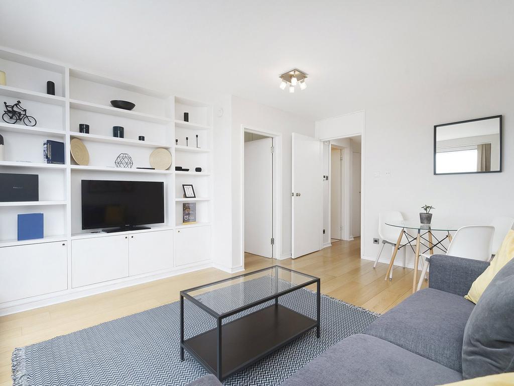 New Compton Street, WC2H 1 bed apartment - £1,907 pcm (£440 pw)