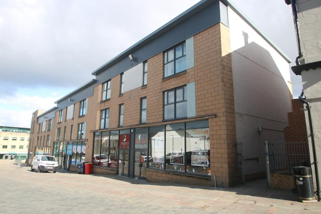 Castle Street, Hamilton, South... 2 bed flat - £650 pcm (£150 pw)