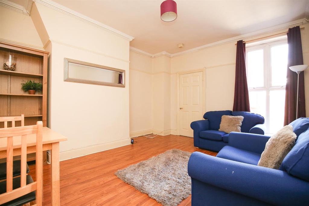 Mowbray Street, Heaton, NE6 2 bed flat - £685 pcm (£158 pw)