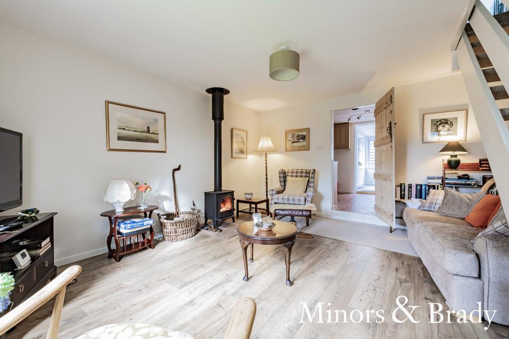 Sunnyside, Bergh Apton 2 bed terraced house - £250,000