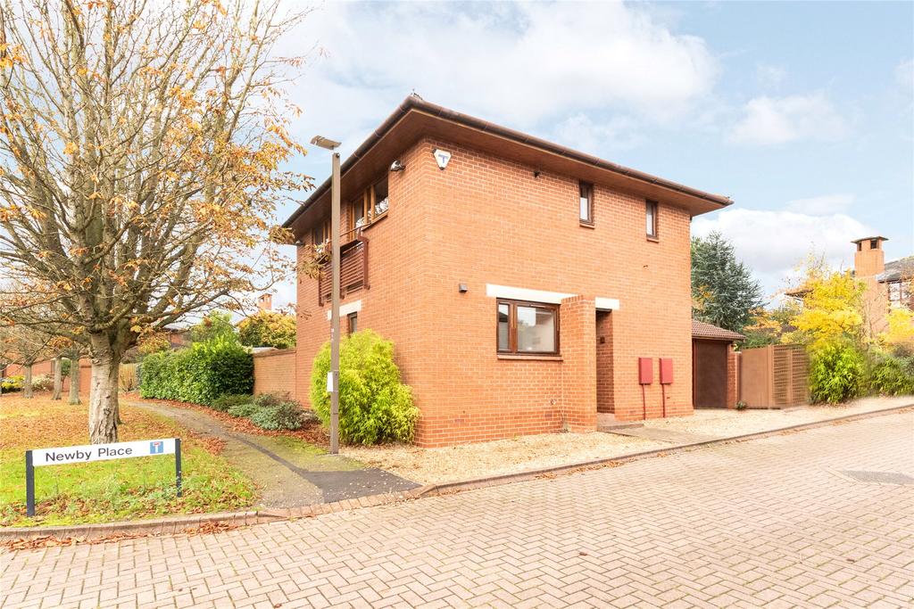 Newby Place, Emerson Valley, Milton Keynes, Buckinghamshire, MK4 3 bed ...