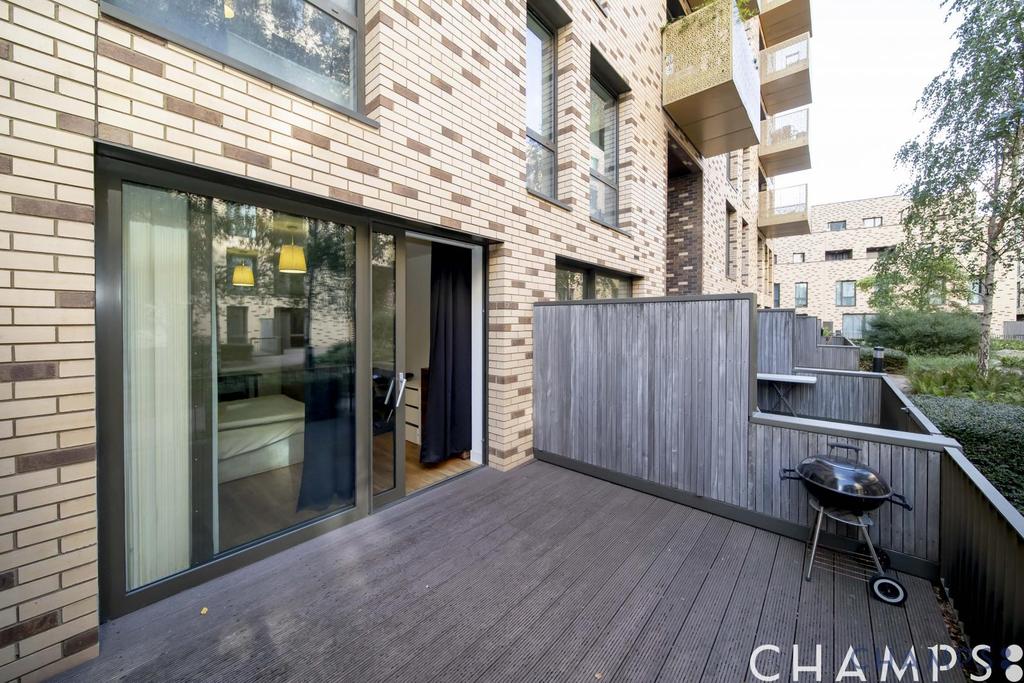 Nelson Walk, London, E3 4 bed flat - £2,167 pcm (£500 pw)