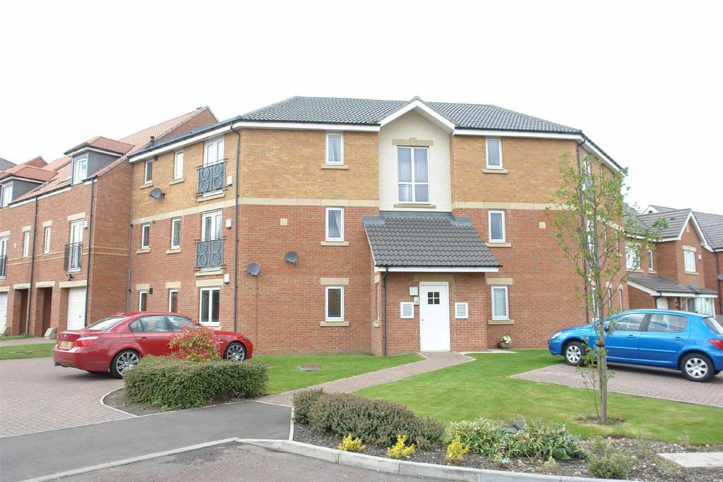 Renforth Close, St James Village, Gateshead 2 bed flat - £595 pcm (£137 pw)