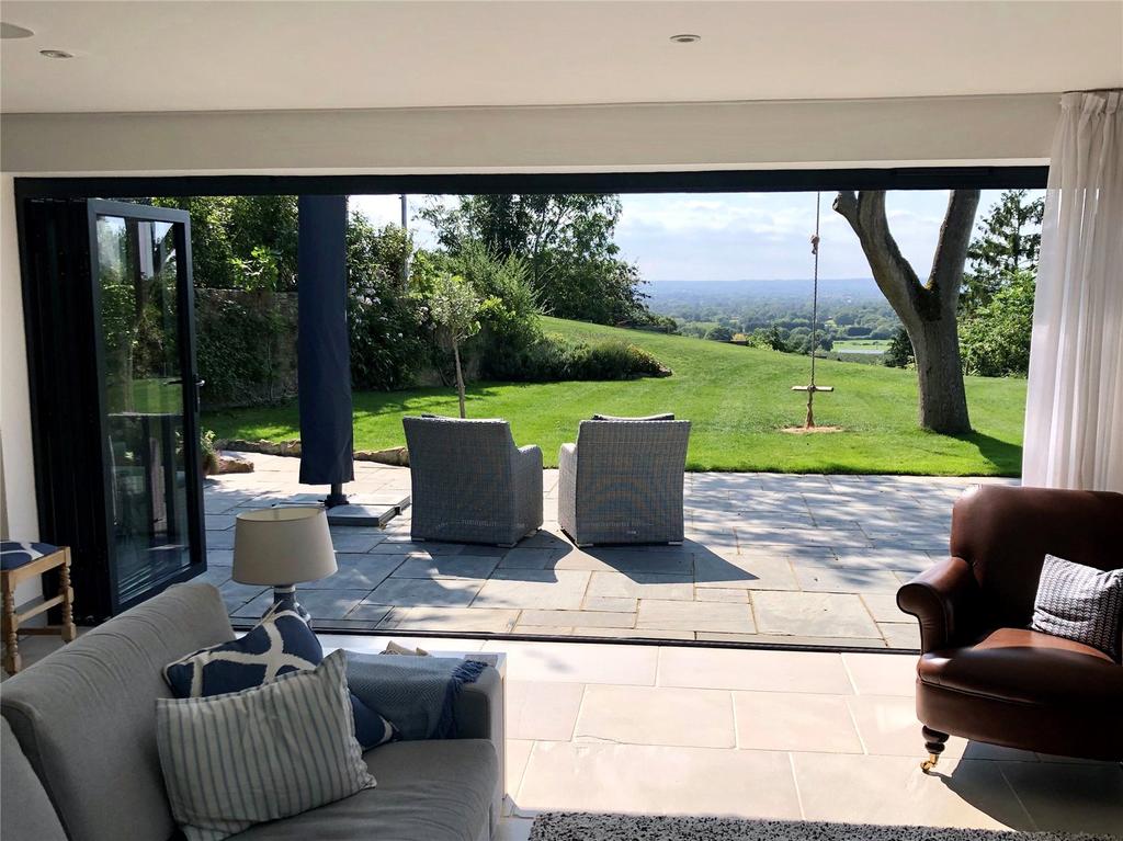 Windmill Hill, Ulcombe, Maidstone... 5 bed detached house - £1,250,000