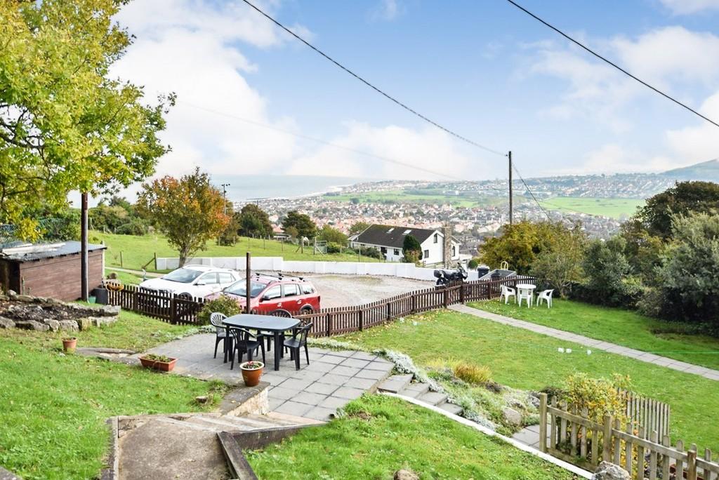 Bryn Gwynt Lane, Penrhynside 4 bed detached house - £450,000
