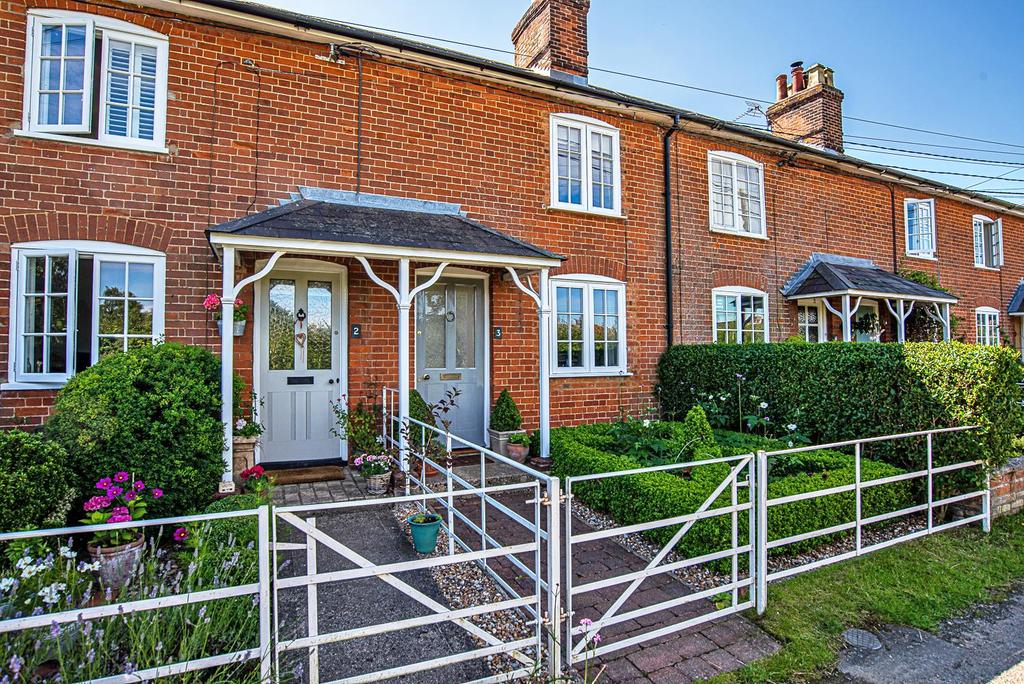 Gents Lane, Shimpling 2 bed terraced house - £300,000
