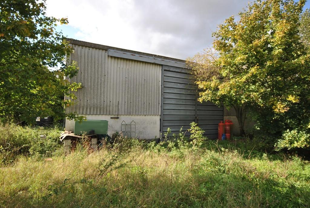 Burston Road, Dickleburgh 4 bed barn conversion - £350,000