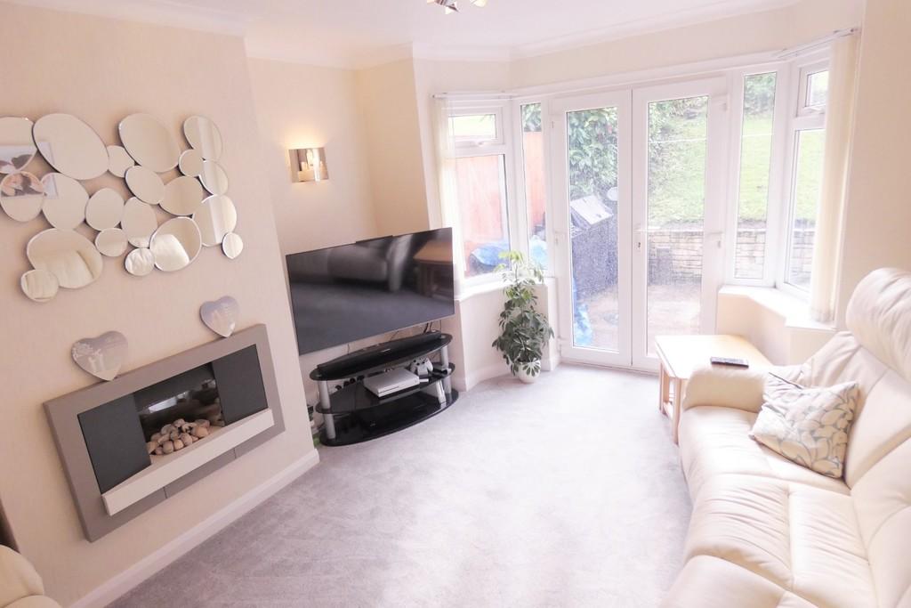 Maney Hill Road, Sutton Coldfield 3 bed semi-detached house - £350,000