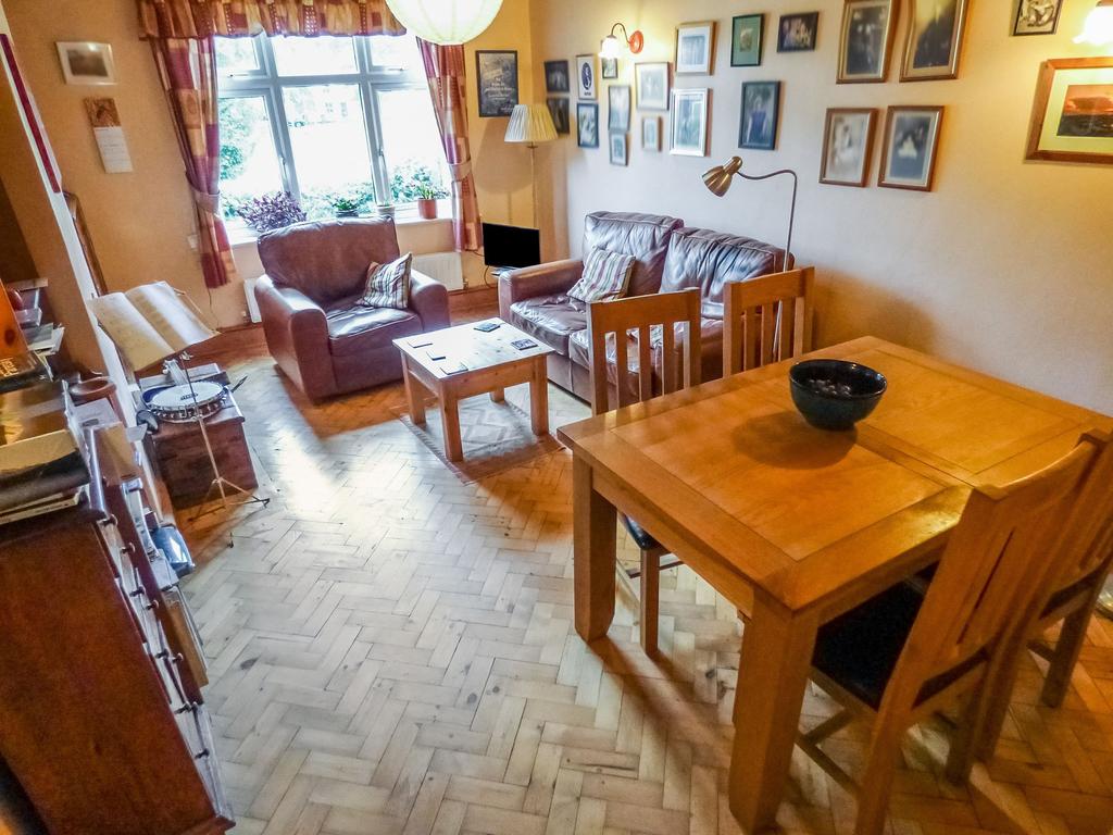 Cockerton Green, Darlington, Durham... 2 bed terraced house - £108,000