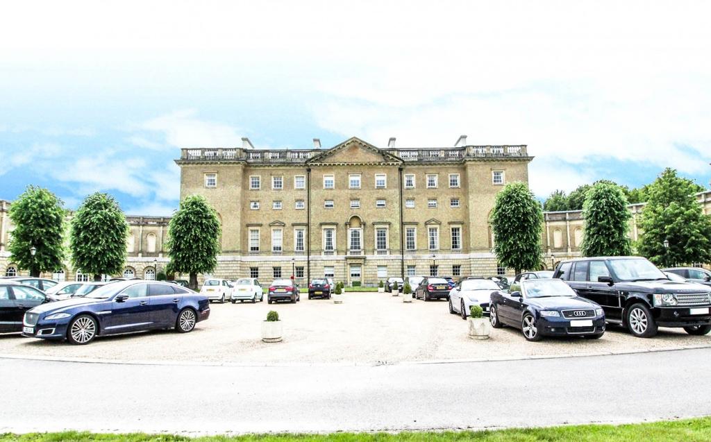 Thorndon Hall, Ingrave, CM13 2 bed apartment - £500,000