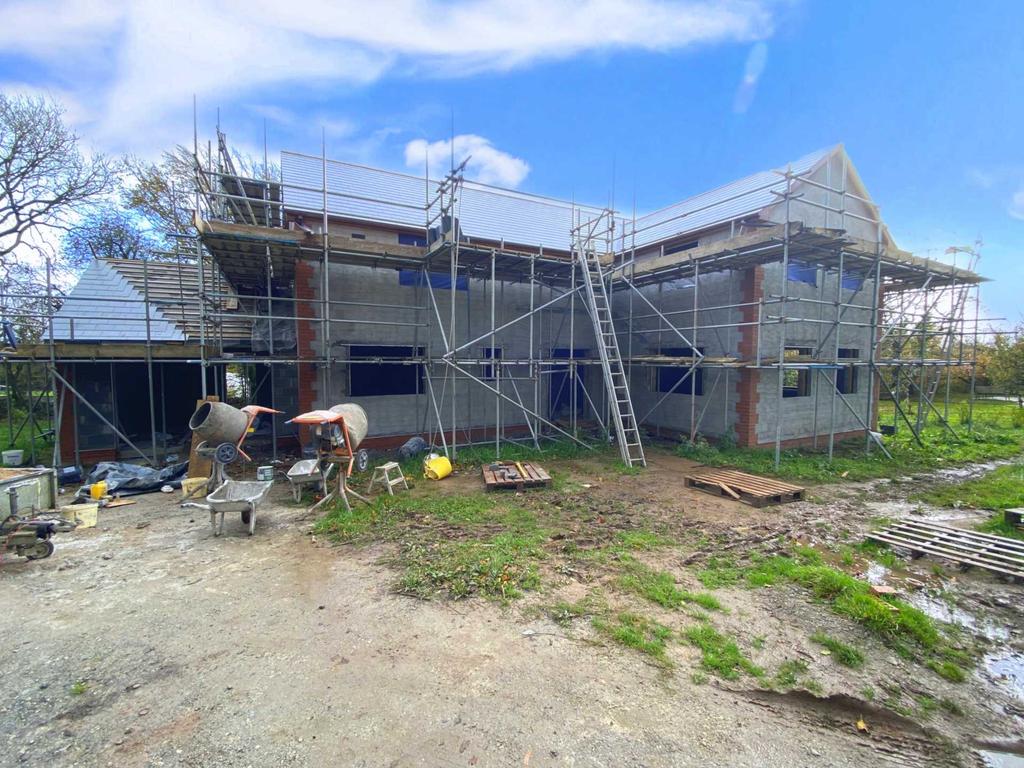 Stibb Cross, Torrington 5 bed detached house - £495,000