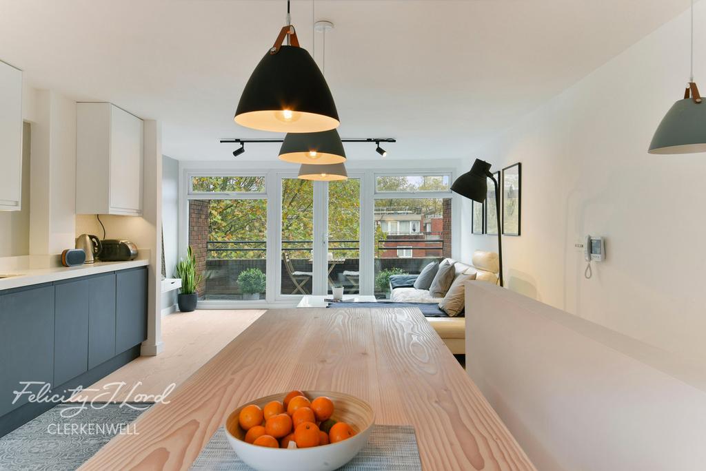 Flat 26, 165 Old Street, London EC1V 9ND 2 bed apartment - £600,000