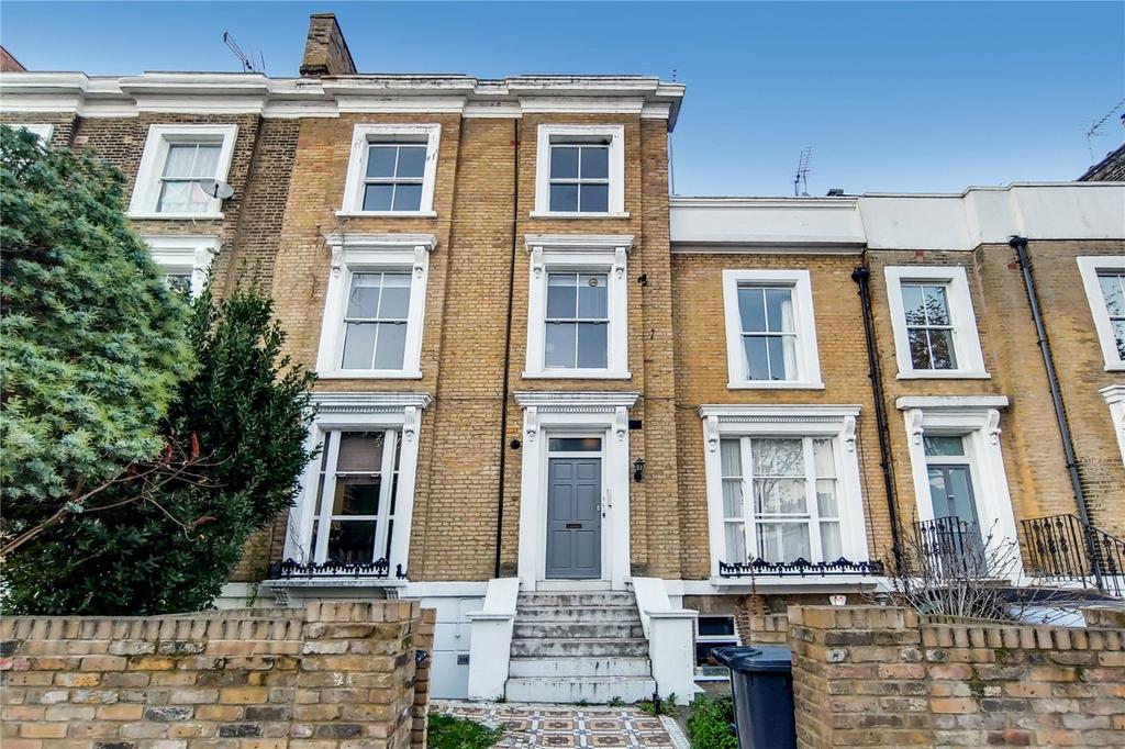 King Edwards Road, Hackney, London, E9 2 bed maisonette - £650,000