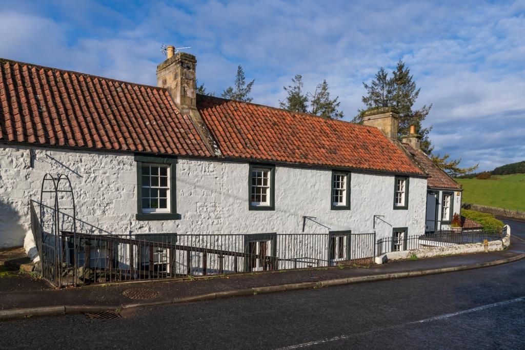 Kingarroch Inn, Craigrothie, KY15 2 bed semi-detached house - £195,000