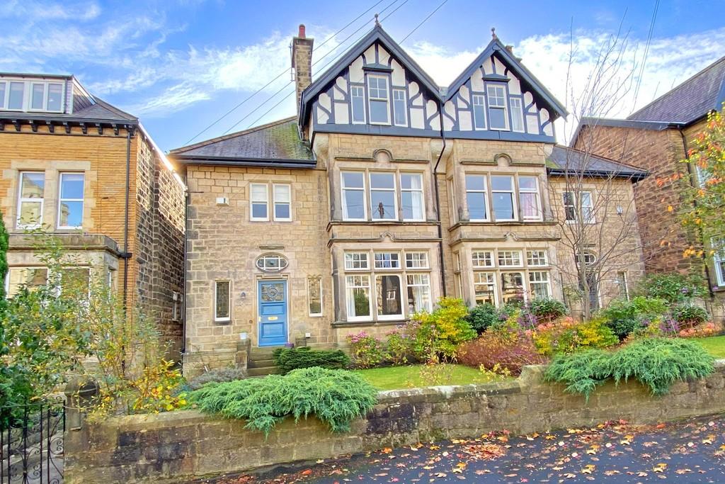 West Cliffe Grove, Harrogate 6 bed semi-detached house - £825,000