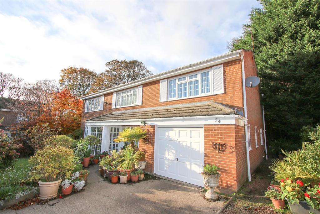 Silksworth Hall Drive, Sunderland 4 bed detached house - £495,000