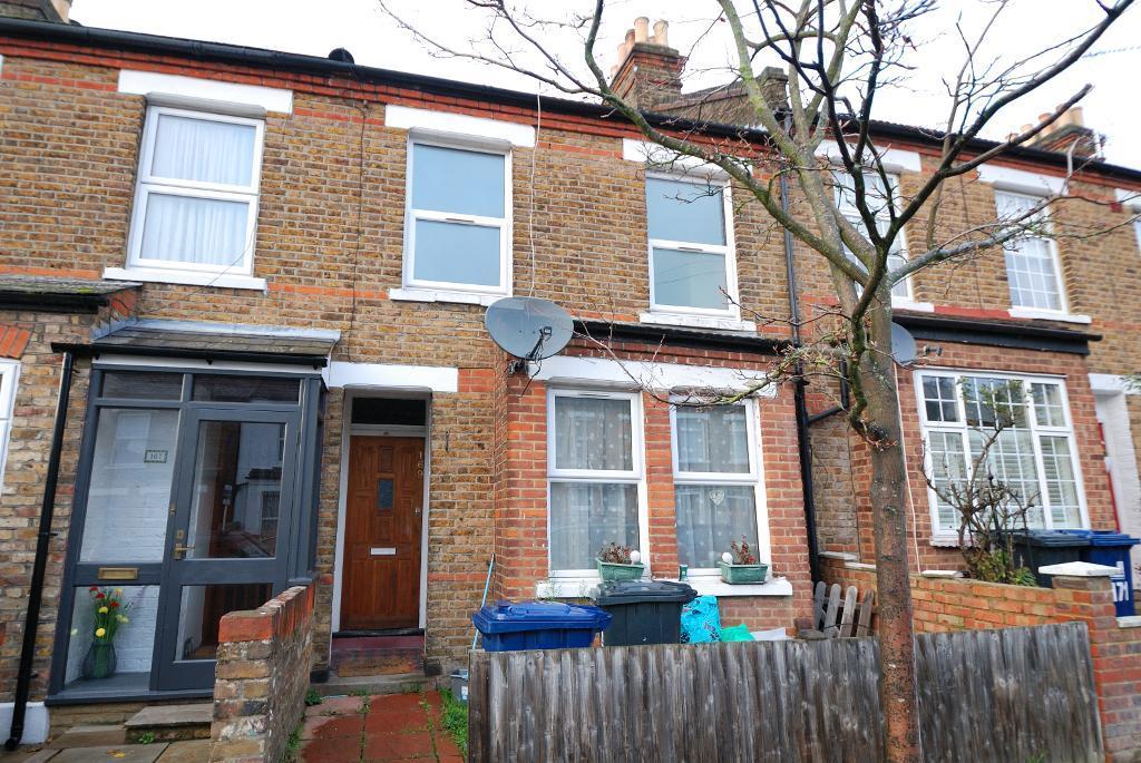 Framfield Road, Hanwell, London, W7 1NQ 3 bed terraced house - £1,650 ...