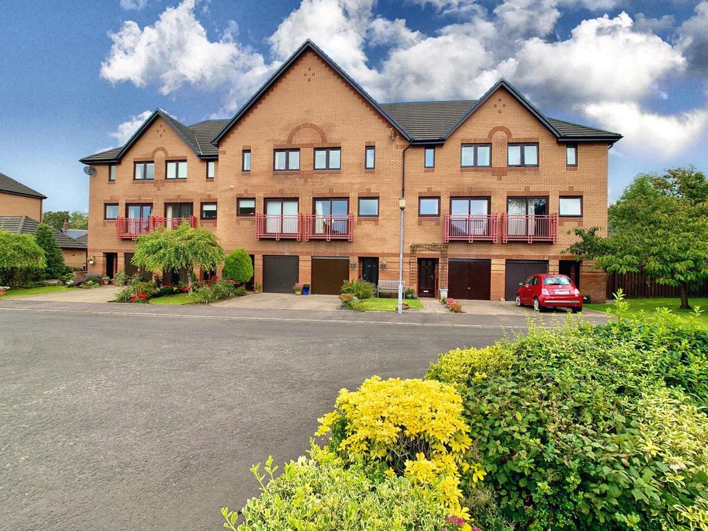 85 Curlinghall, Largs 4 bed townhouse - £249,500