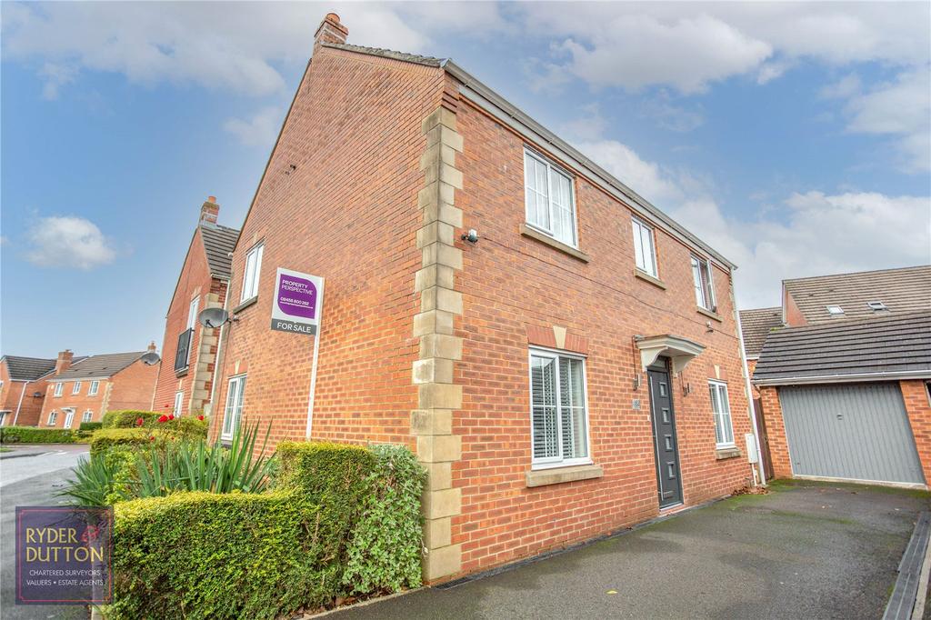 Tangmere Avenue, Heywood, OL10 4 bed detached house - £340,995