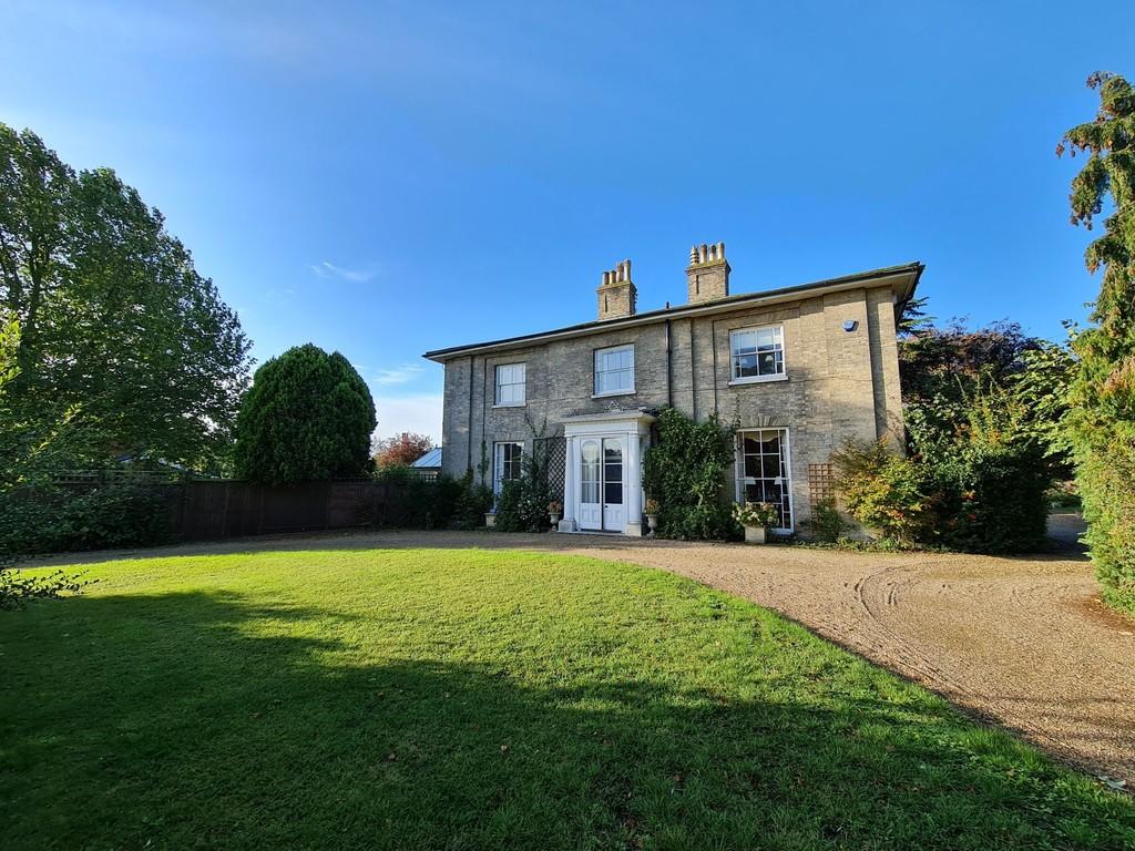 Trinity Street, Bungay 5 bed detached house - £1,100,000