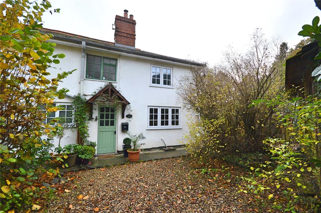 Abermule, Montgomery, Powys, SY15 3 bed semi-detached house - £255,000