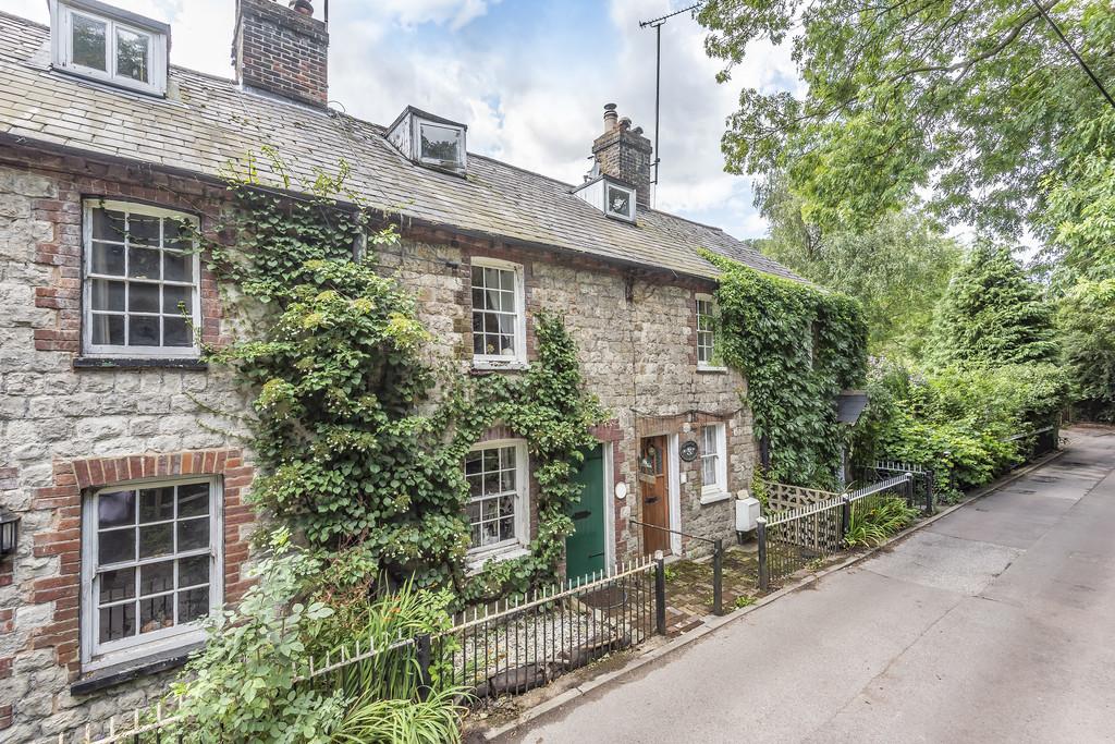 Hayle Mill Cottages, Loose Valley 3 bed terraced house - £325,000