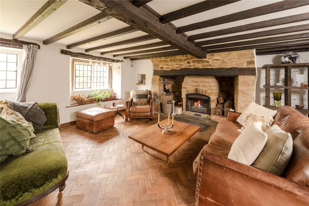Milton, Banbury, Oxfordshire, OX15 6 bed detached house - £995,000