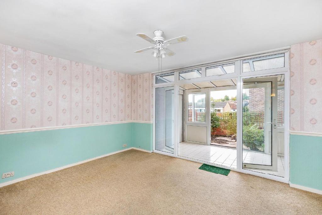 Linstead Way, Southfields 3 bed terraced house - £475,000