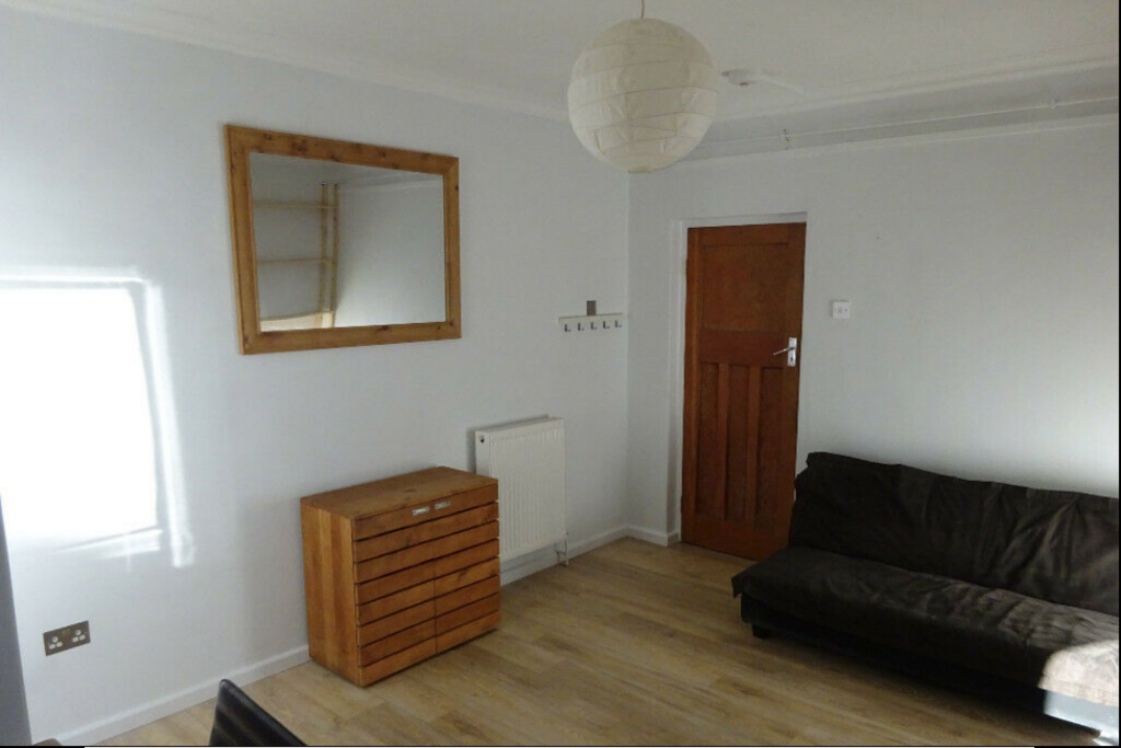 Capel House, Loddiges Road, Londom... 1 bed flat - £1,300 pcm (£300 pw)