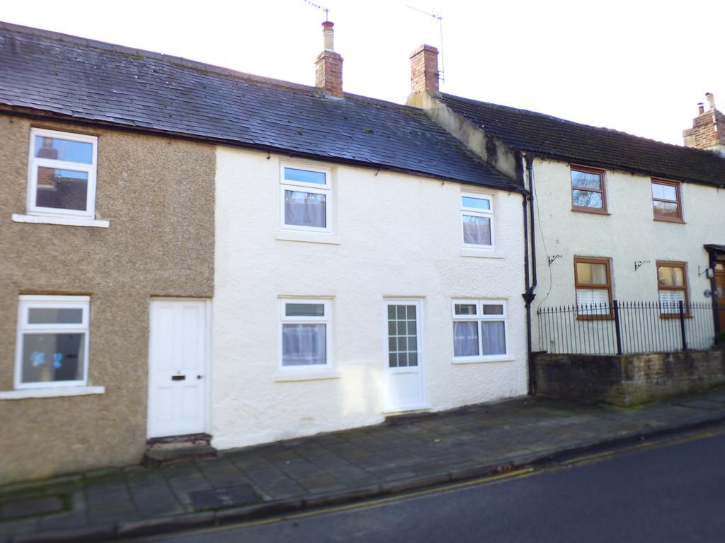 28 Emgate, Bedale 3 bed terraced house - £675 pcm (£156 pw)