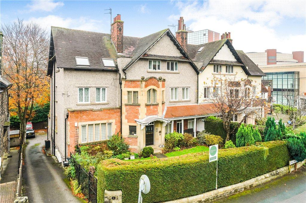 Ravensdale Court, 2 Spring Grove... 1 bed apartment - £185,000