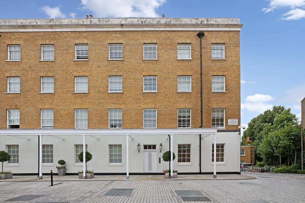 Cavalry Square, Turks Row, London, SW3 1 bed flat - £2,925 pcm (£675 pw)