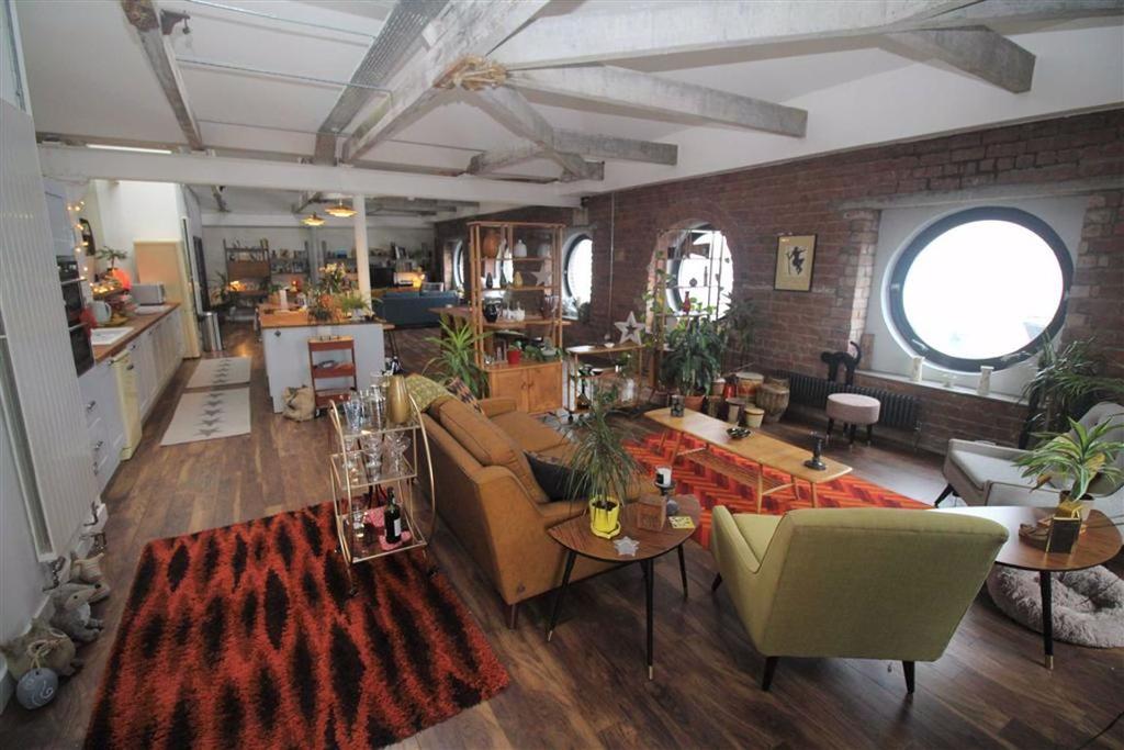 Gourock Ropeworks, Port Glasgow 2 bed flat - £179,900